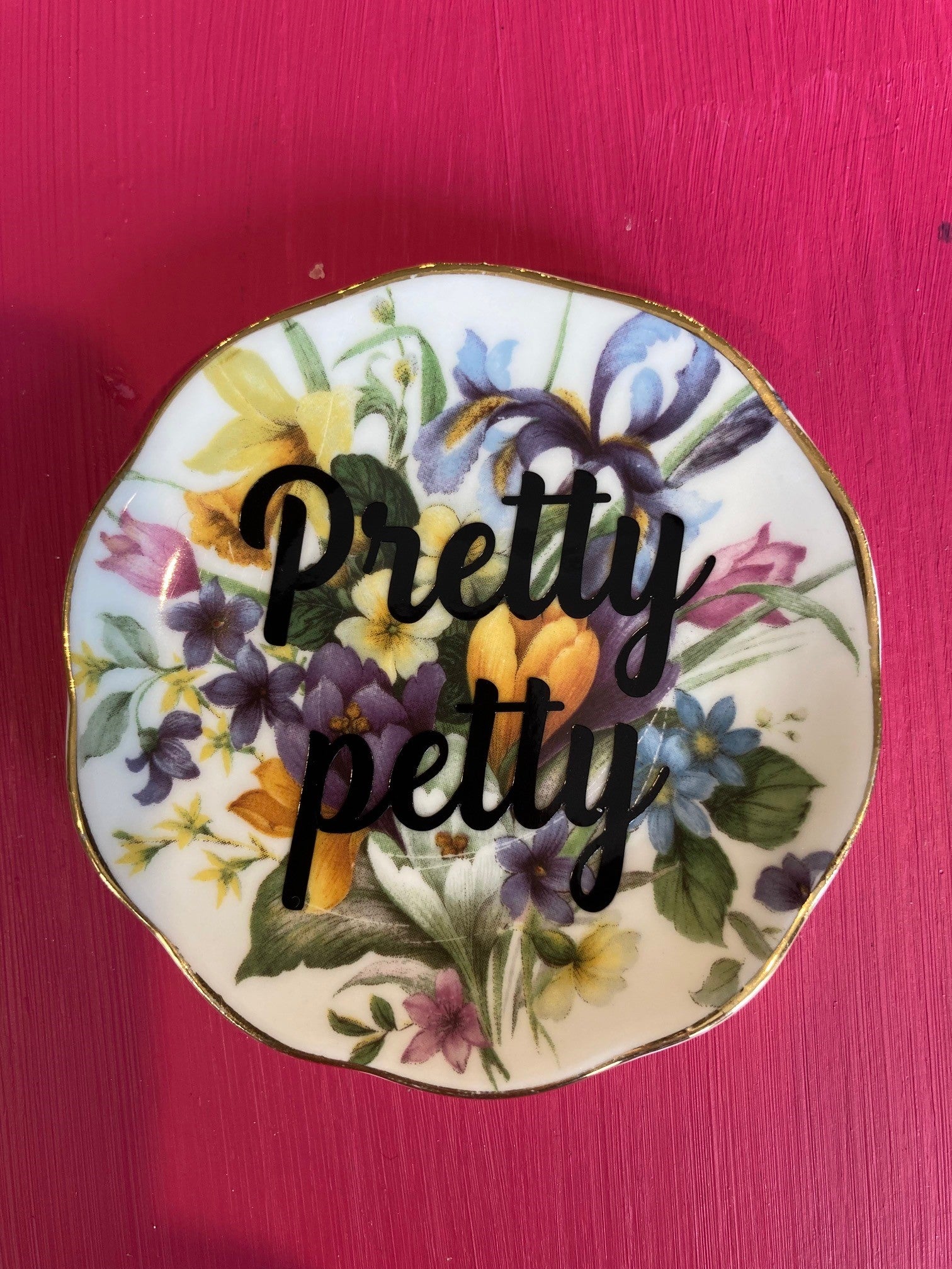 Pretty Petty – Loser Plates